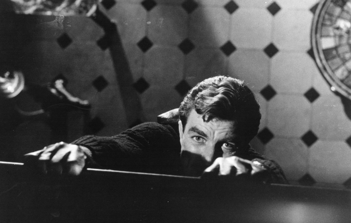 The Viking Sea Lord takes on the Big Screen: Tom Selleck IS Lassiter ...